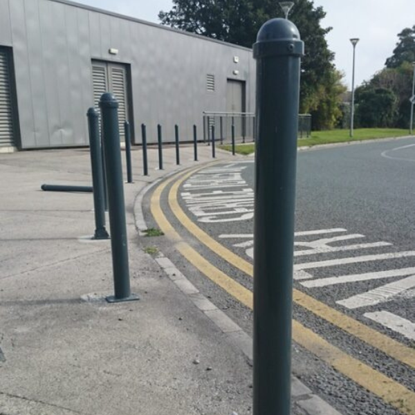 Barbican Fixed Post Bolt-Down Ø 76mm | Pittman