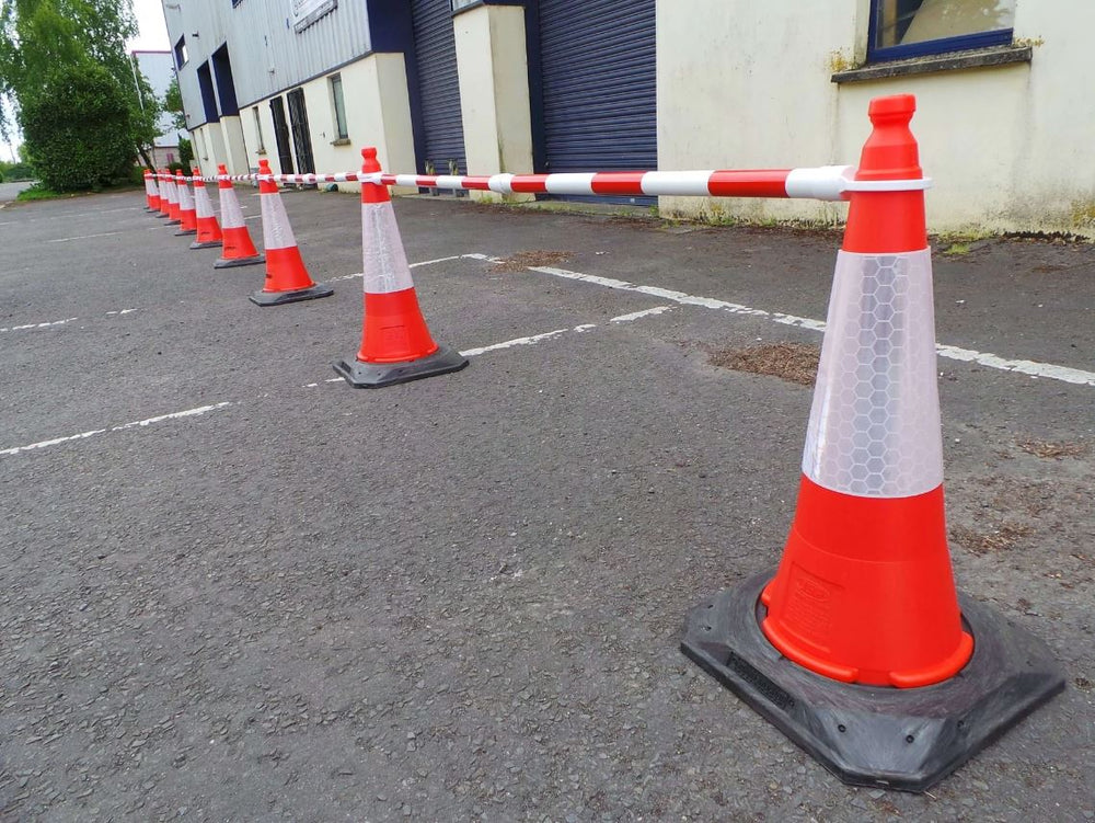 Retractable Cone Bar | Pittman