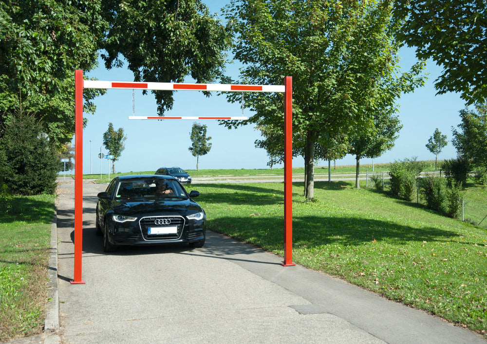 Height Restrictor Nudge Bar | Pittman