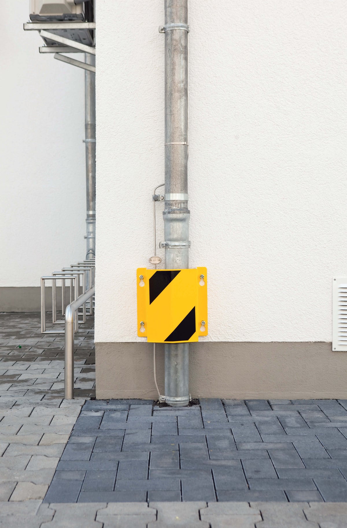 Wall-mounted Drain Pipe / Cable Protector | Pittman